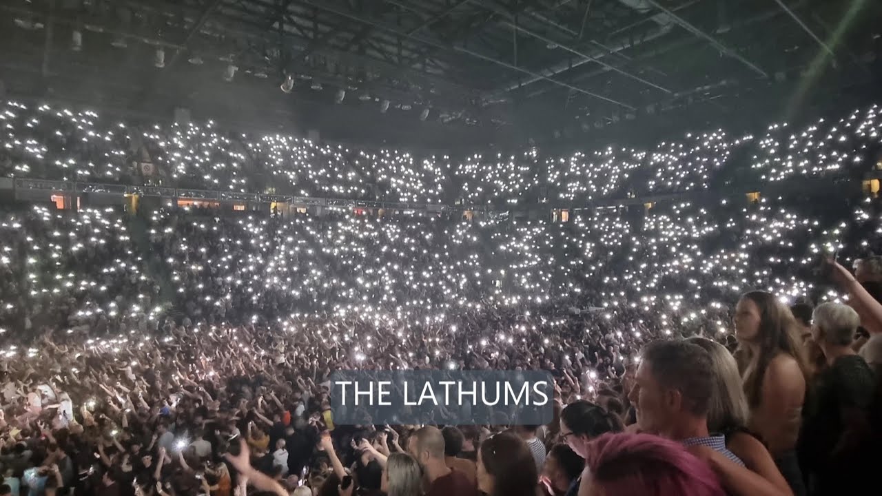 The Lathums @ AO Arena Manchester 18th September 2021 - YouTube