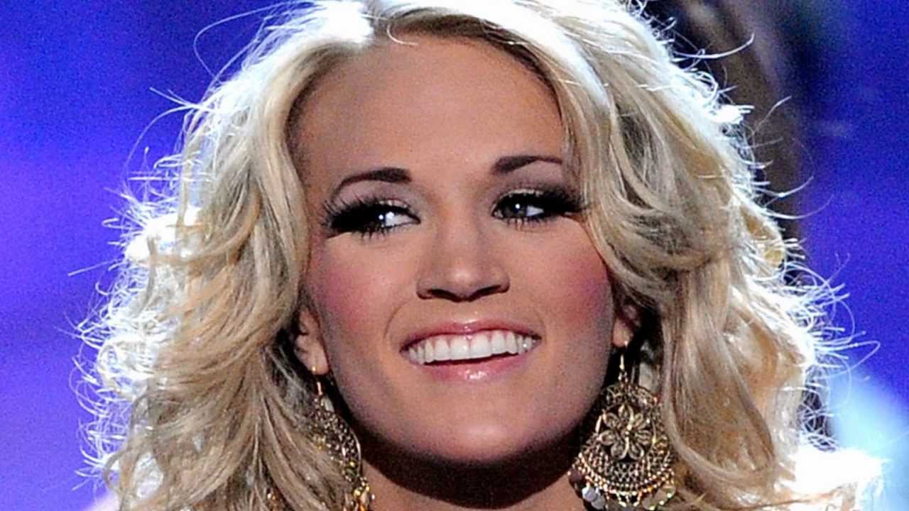 Carrie Underwood Sunday Night Football Video Uncut Uncensored Full ...