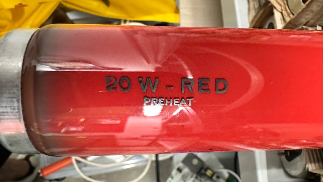 vintage NOS 20W T12 Red fluorescent tube made in Italy - YouTube