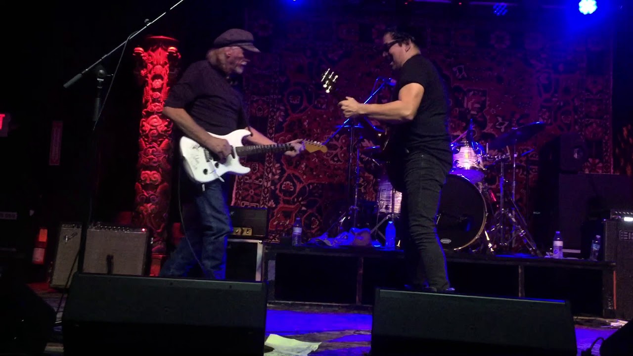 Ruben V and special guest Jimmy Spacek at Sam's Burger Joint - YouTube