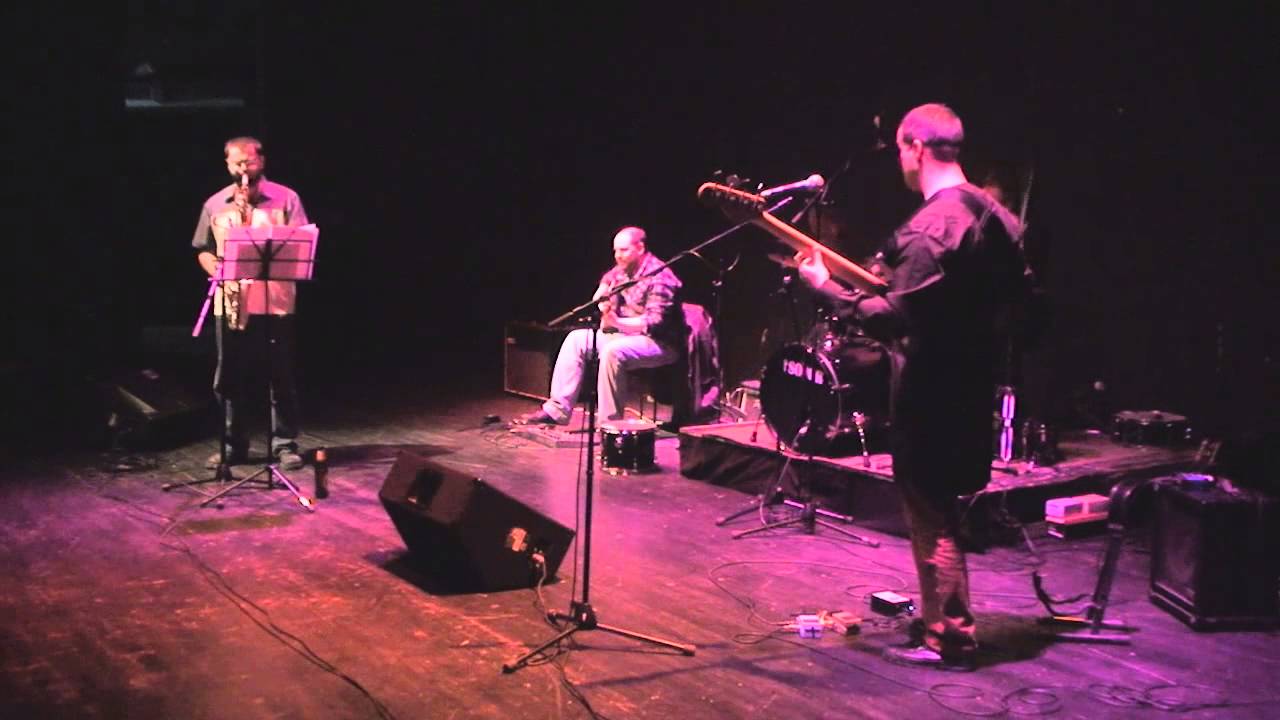 P.U.T. Live @ DKSG, New Belgrade - King Kong (Frank Zappa) - YouTube