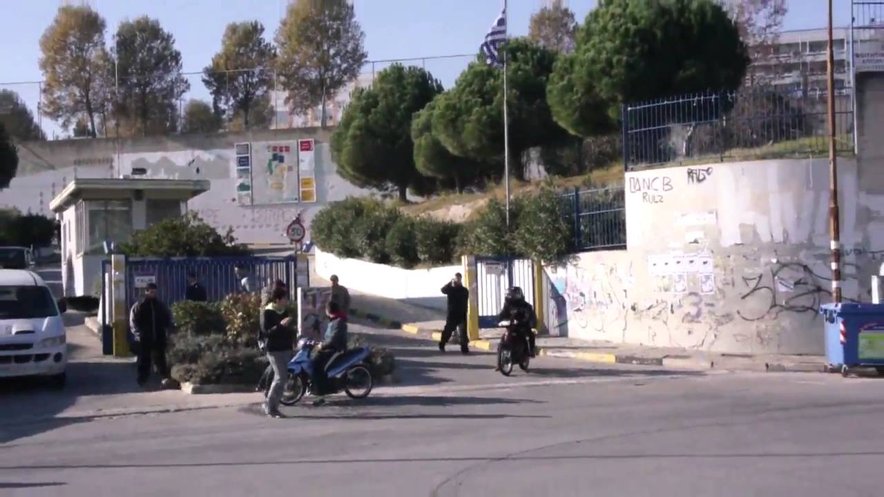 ΤΗΛΕΦΩΝΗΜΑ ΓΙΑ ΒΟΜΒΑ ΣΤΟ ΤΕΙ ΠΟΥ ΑΔΕΙΑΣΕ - YouTube