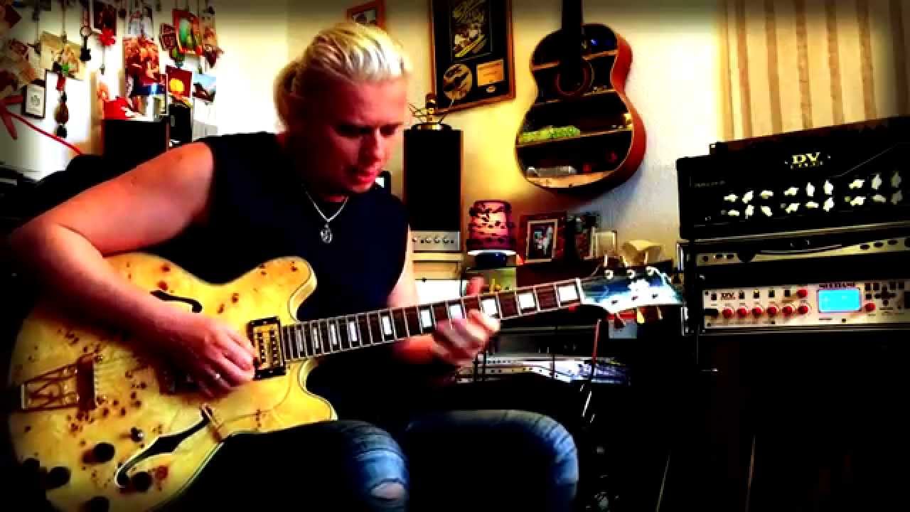 István Alapi - Mr. PC / Coltrane - YouTube