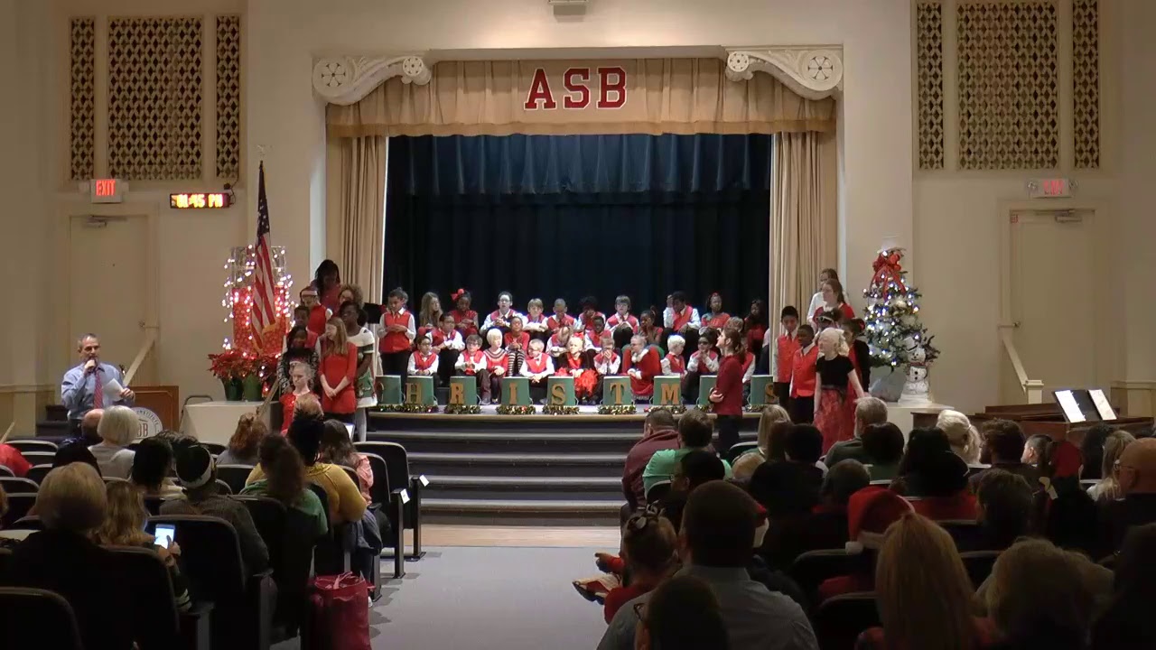 ASB 2018 Elementary Christmas Program, Friday performance - YouTube
