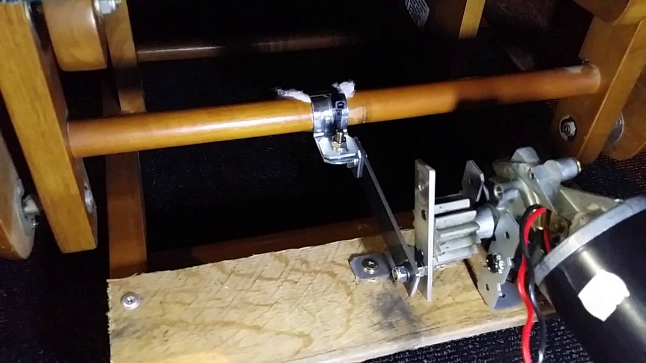 Animated Rocking Chair (Revised Linkage) - YouTube