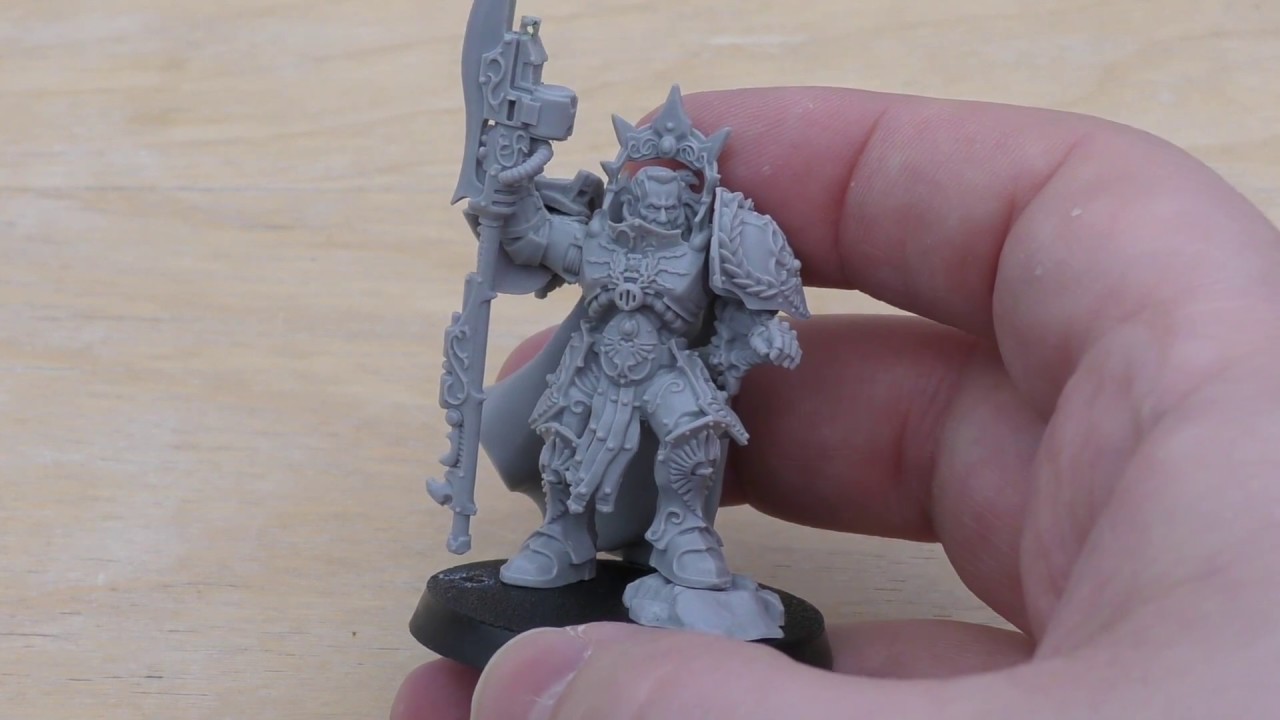 Legio Custodes Shield Captain - Review (WH40K & HH) - YouTube