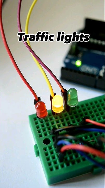 How to make a DIY Traffic lights using Arduino Uno..#shorts #viralshorts #arduino - YouTube