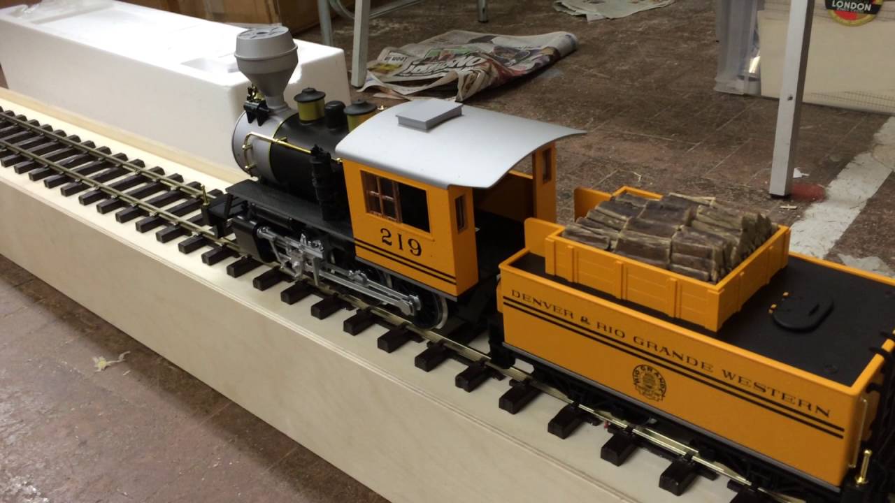 Piko G scale loco - YouTube
