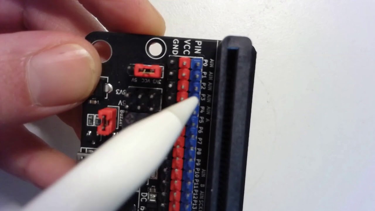 Micro:bit - Blinking LED - YouTube