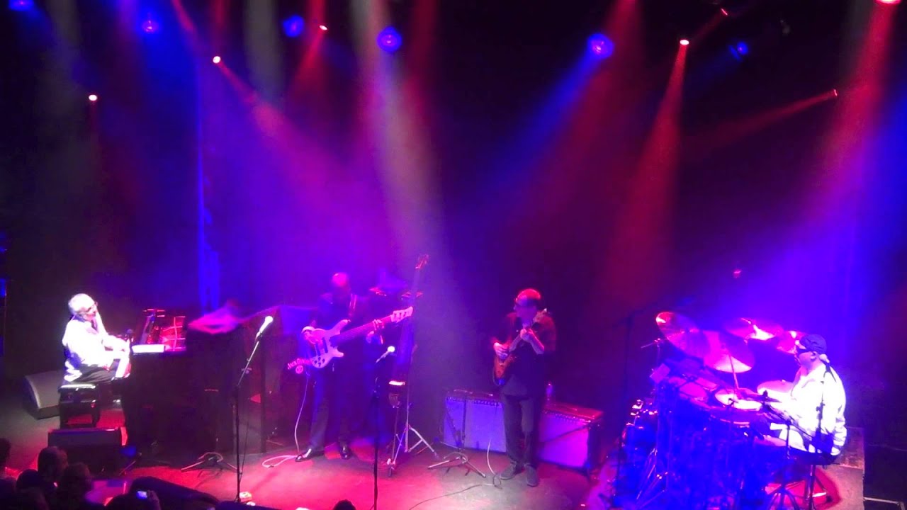 Fourplay LIVE @De Boerderij - Put Our Hearts Together - - YouTube