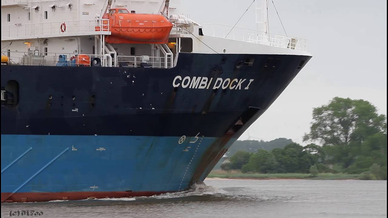 COMBI DOCK I | Weser höhe Brake Unterweser - YouTube