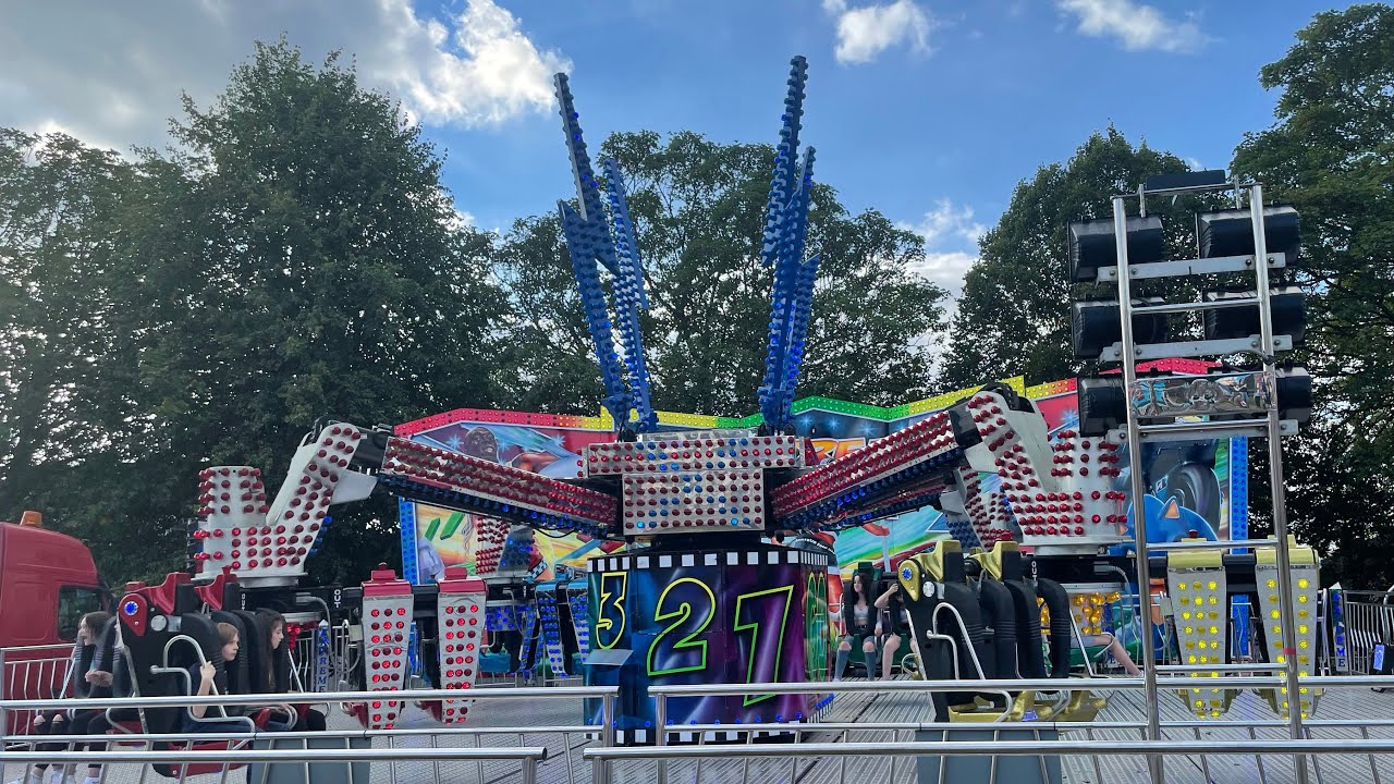 Extreme (Wayne Smith) On Ride Syston Fair 2021 - YouTube