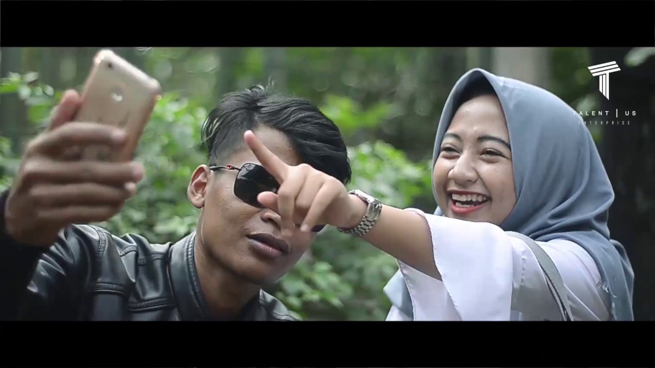 UCIL AKU GANTENG ( Official Video ) - YouTube