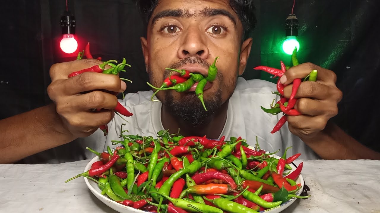CHILLI EATING CHALLANGE | ASMR MUKBANG | HOT CHILLI 🌶️🌶️ - YouTube