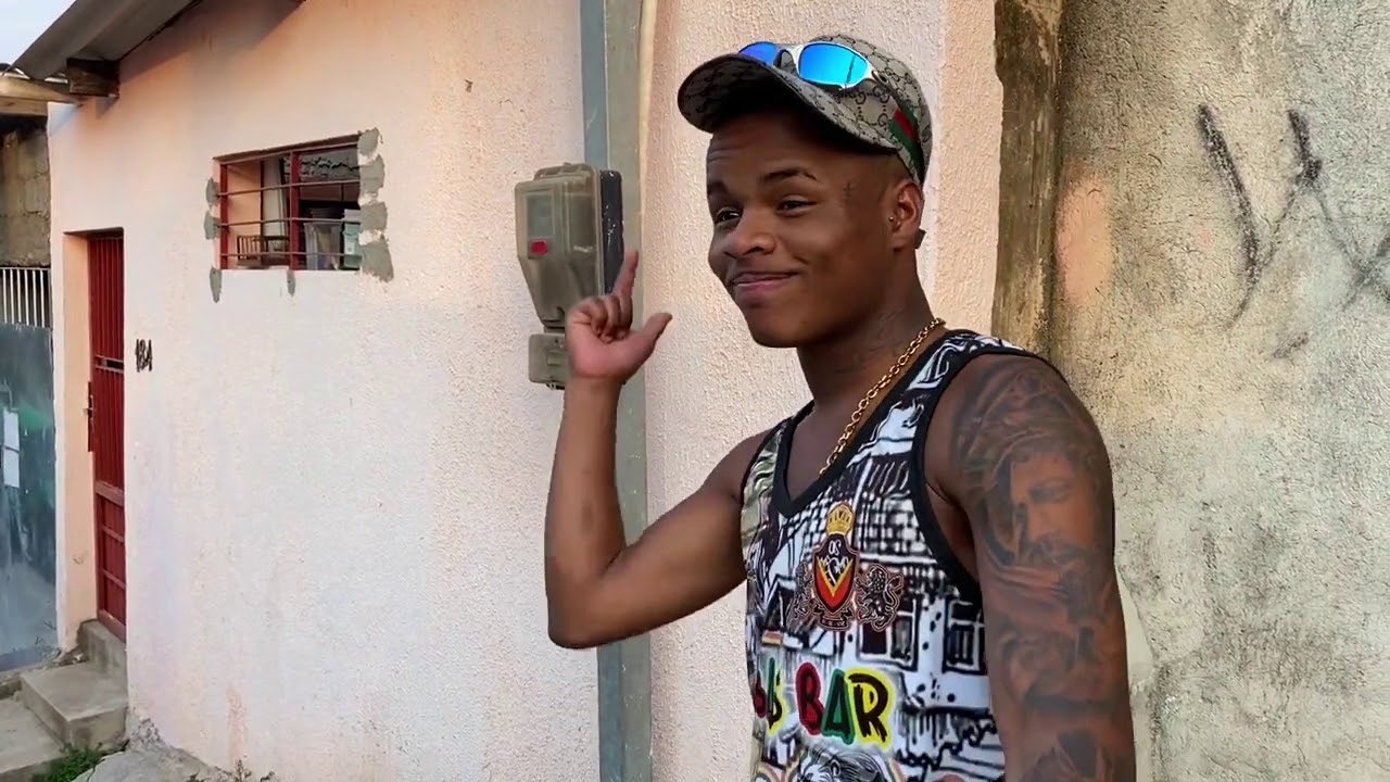 CONHECENDO A HUMILDADE DO MC TETEU - YouTube