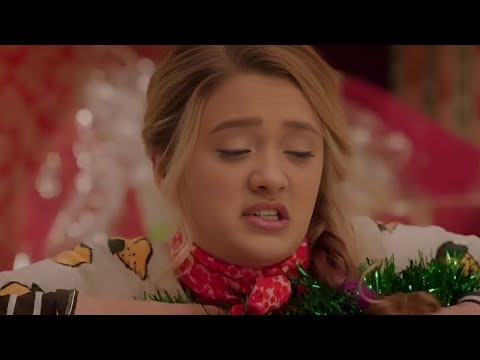 Giantess Patricia Drake in Tiny Christmas Shrinking scenes
