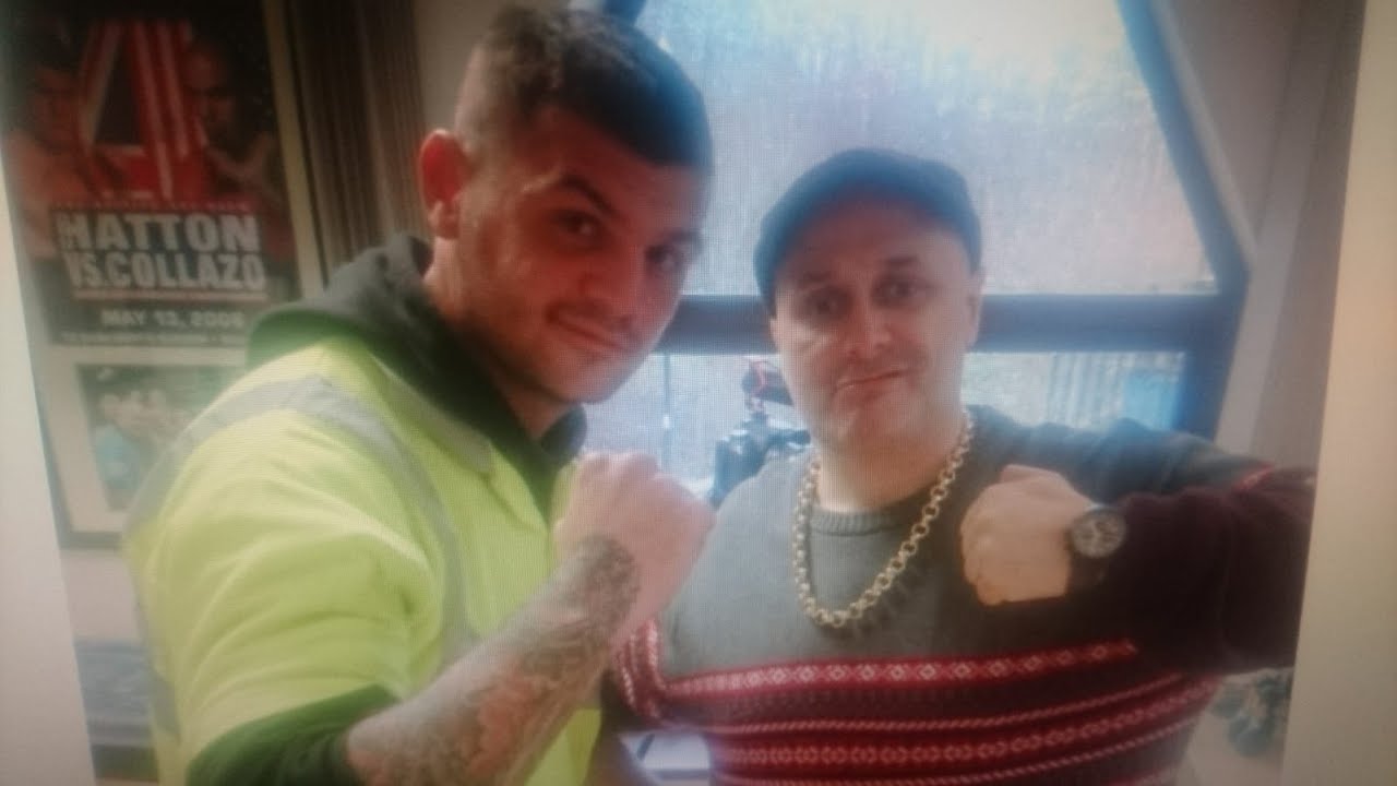 Perry "THE PROMISE " Howe calls out Tommy Fury - YouTube