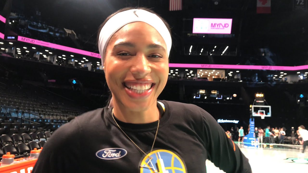 Isabelle Harrison: The Big Assist - Athletes Helping Others - YouTube