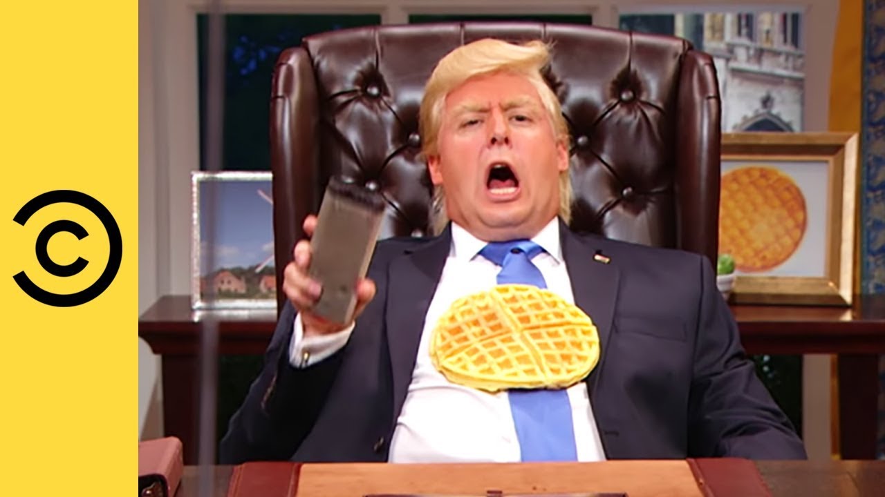 The President Screams At The TV | The President Show - YouTube