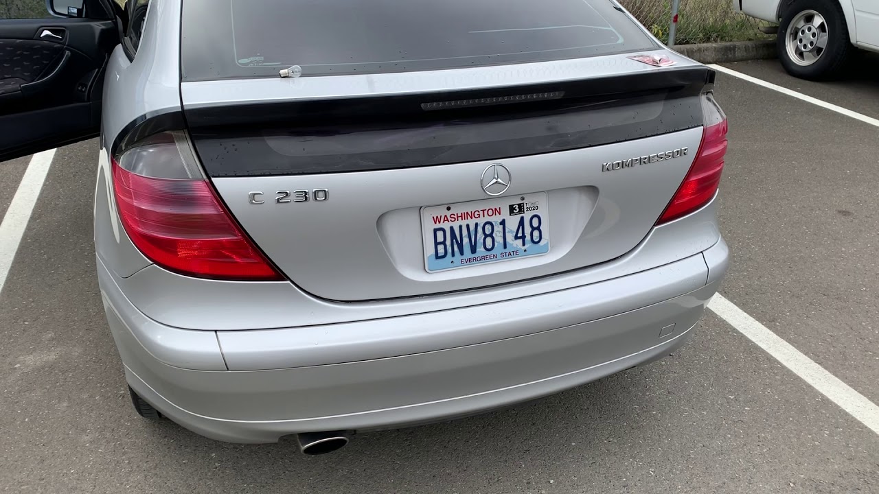 2003 Mercedes Benz C230 Kompressor Coupe one rear taillight brighter ...