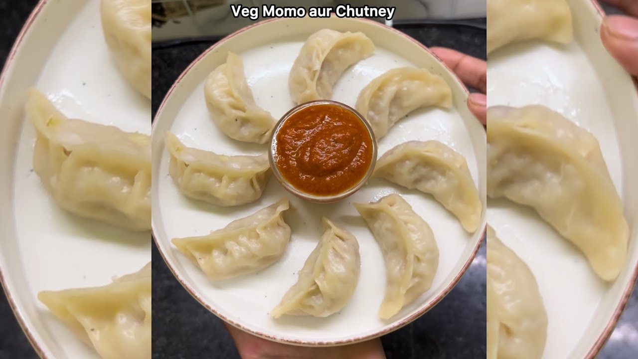Easy Momo Recipe घर पर बनाये टेस्टी वेज मोमो और चटनी - YouTube