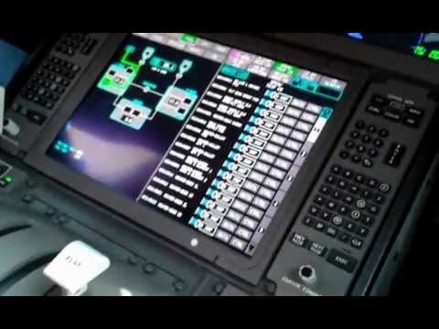 Boeing 787 Dreamliner cockpit HUD - YouTube