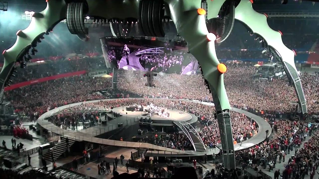 U2 360 tour live from Vienna - "Intro" - YouTube