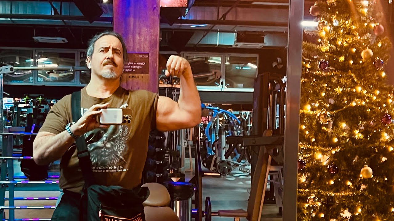 Le Scitec Gold de Budapest - YouTube