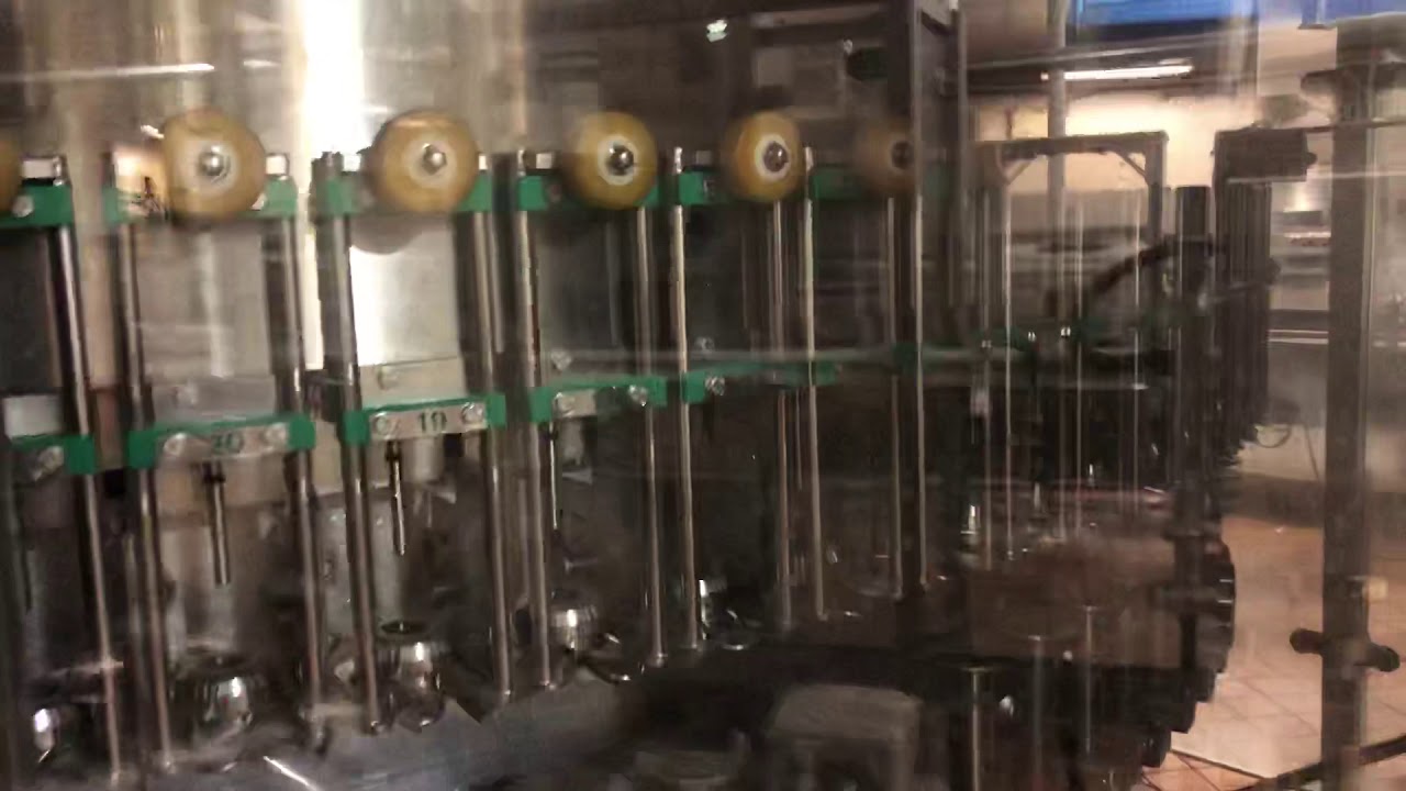 B1730 Krones Mecafill 120 Valve Bottle Filler - YouTube