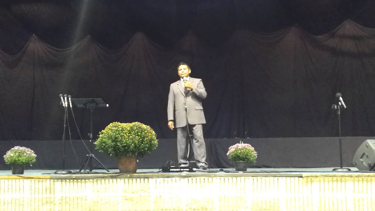 Hombre y Mujer - Felipe Garibo en Concierto - YouTube