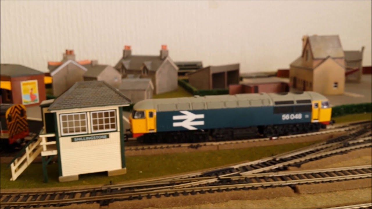 AIrfix Class 31 Locomotive with Mixed Freight Working & Brake Van ...