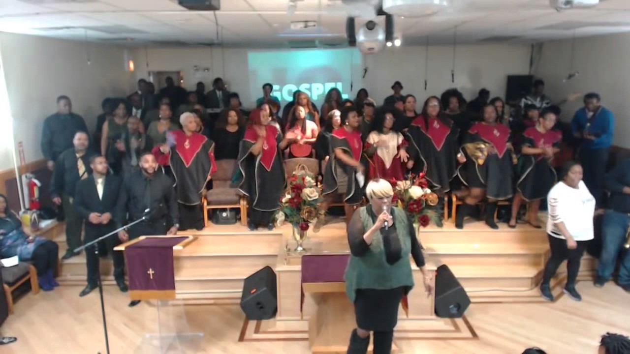 GOSPEL CHOIR MUSICAL FEAT. BEVERLY THOMPSON - THIS MORNING WHEN I ROSE ...