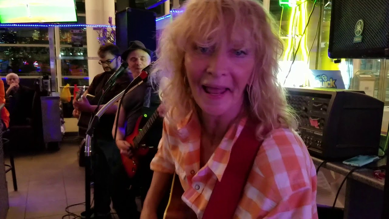 Bonnie Boland & Joe Appleton w Danny at Hudson Blue in Weehawkin! - YouTube