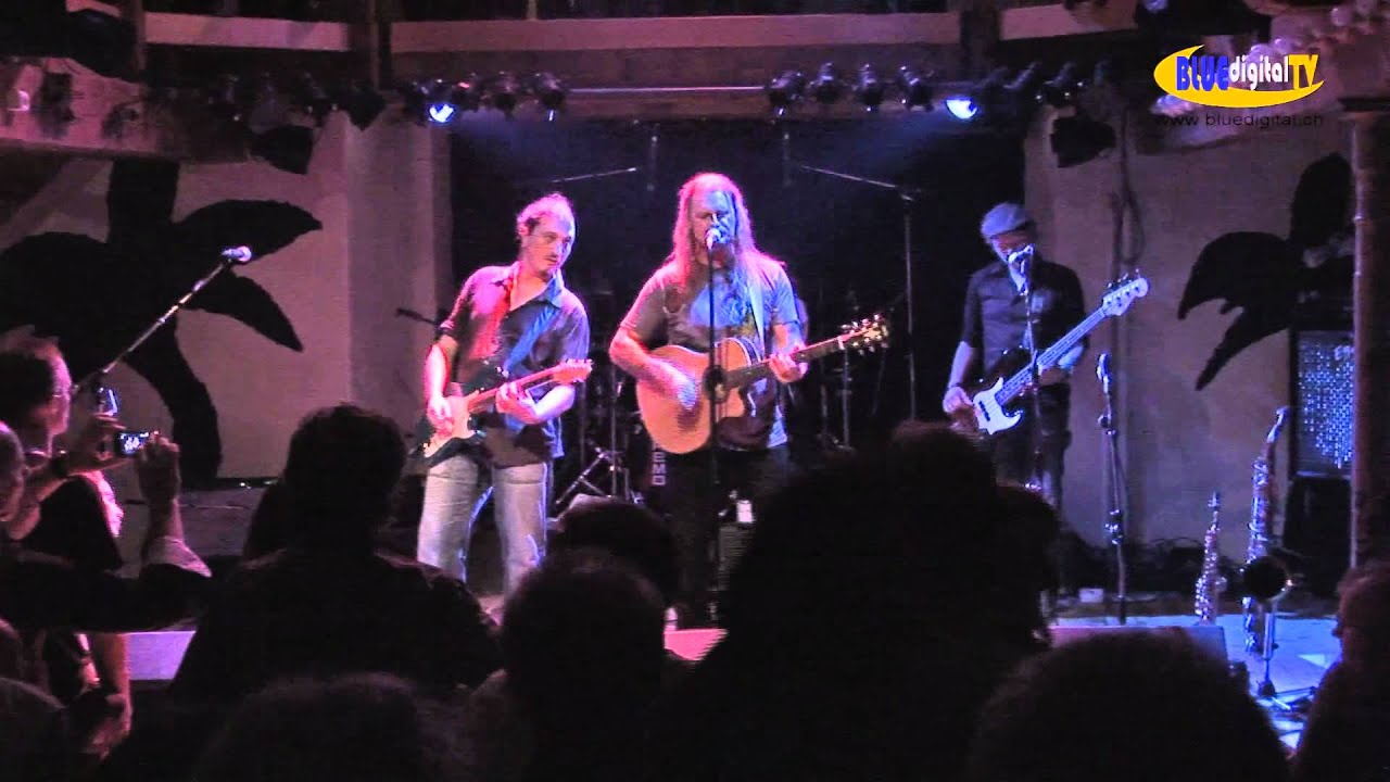 Ralph & the Therapists - Angels Cry - YouTube