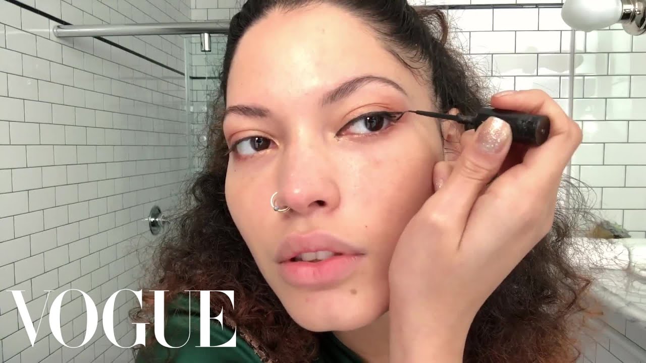 R&B Singer Maxine Ashley's Perfect Cat Eye Tutorial | Beauty Secrets ...