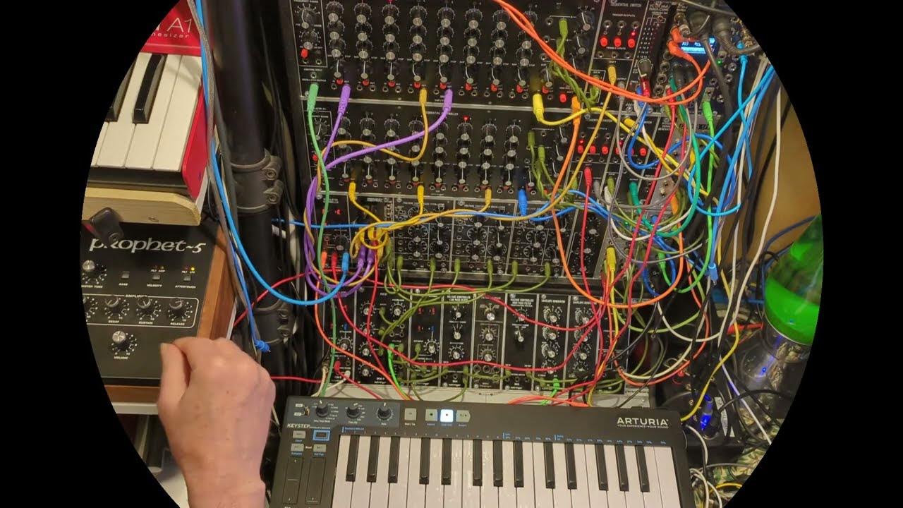 Behringer System 55 modular with 960 sequential controller - YouTube
