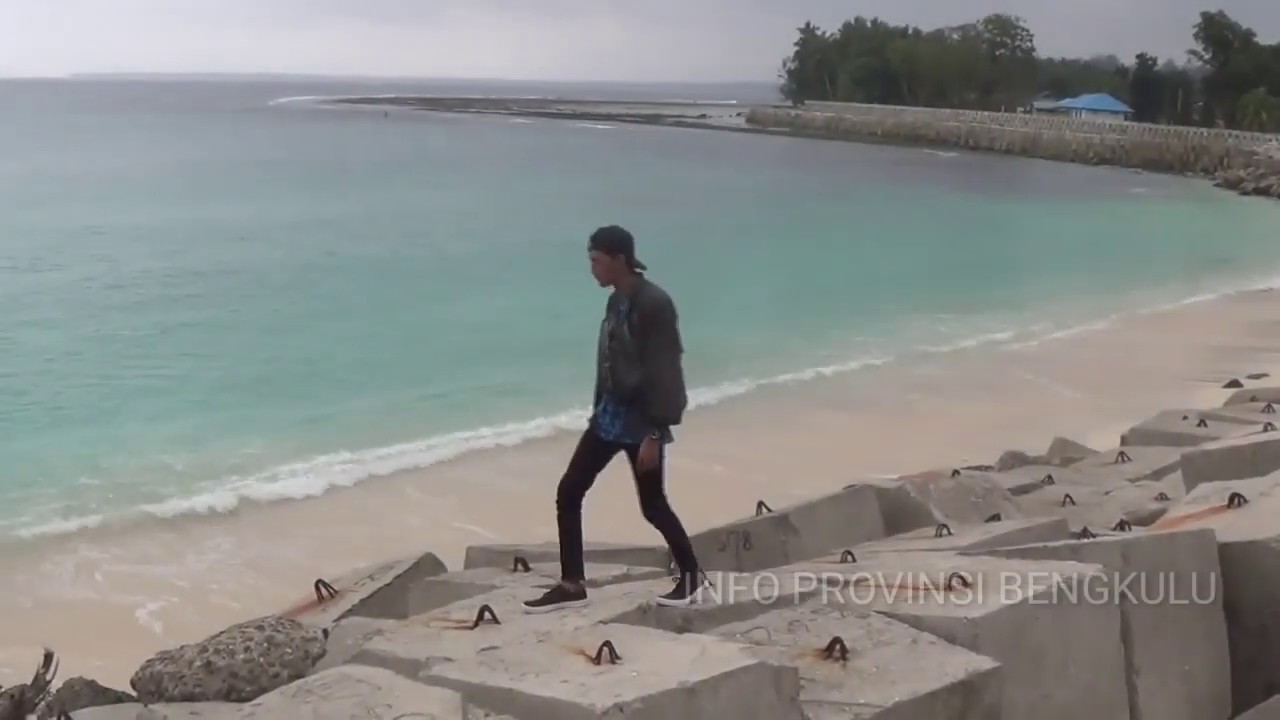 KEINDAHAN PANTAI LINAU KABUPATEN KAUR PROVINSI BENGKULU, - YouTube