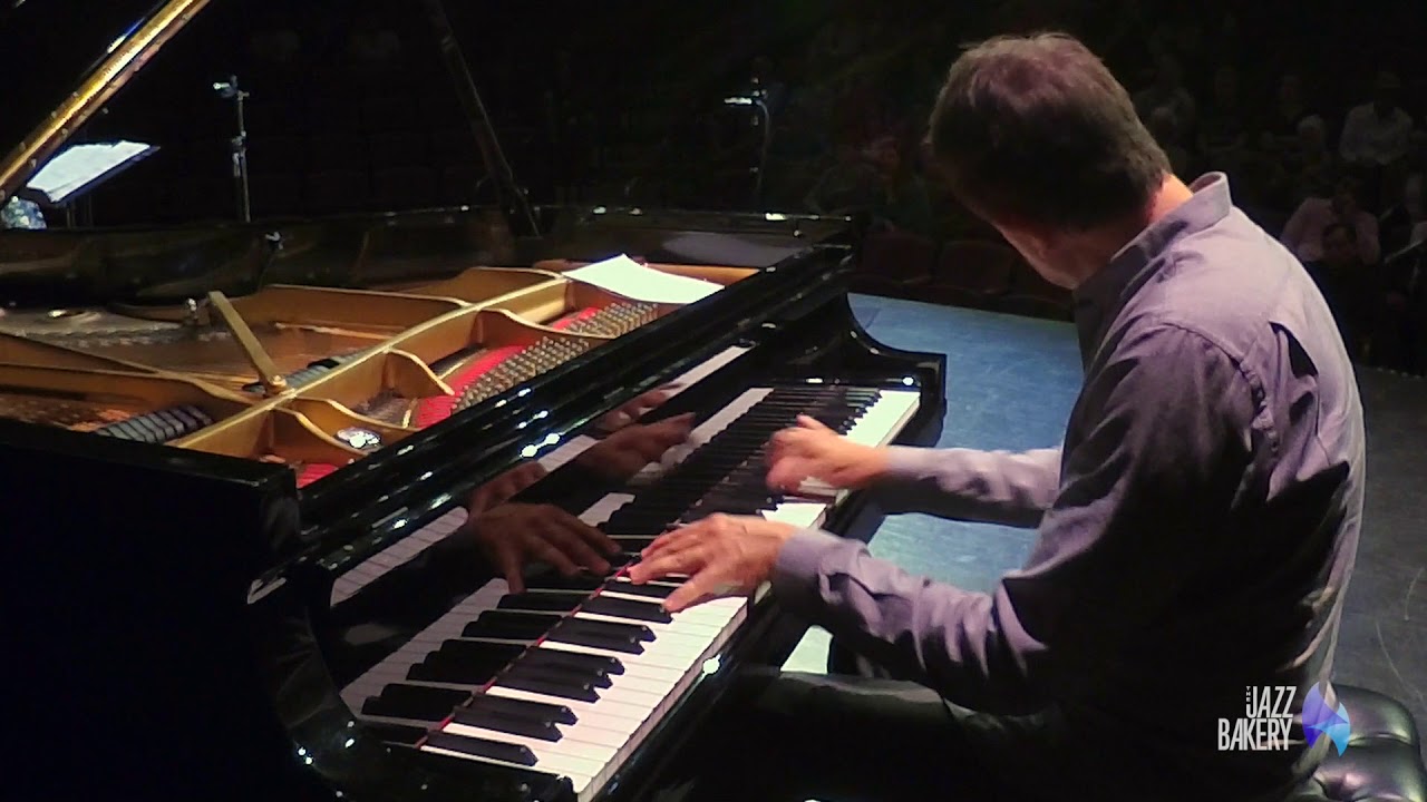 Alan Pasqua The Turnaround - YouTube