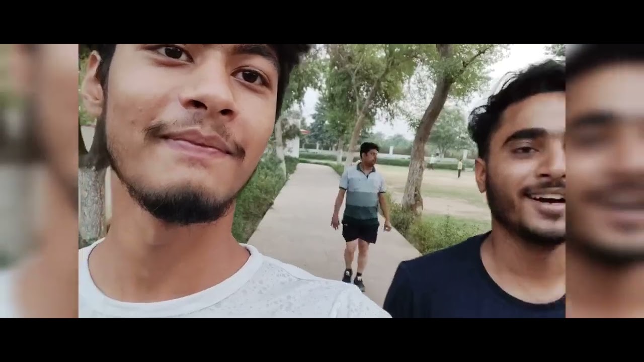 Bakchodi with friends 😂 - YouTube