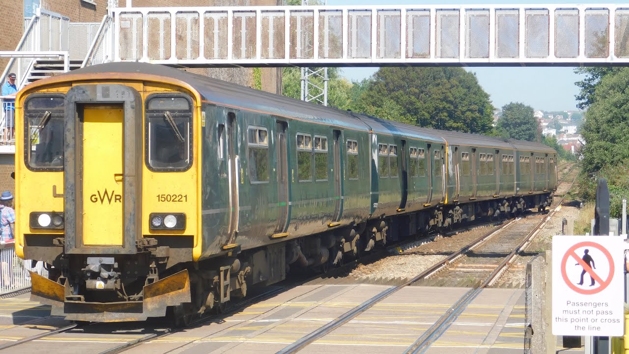 Trains on the Riviera Line 07/09/21 - YouTube