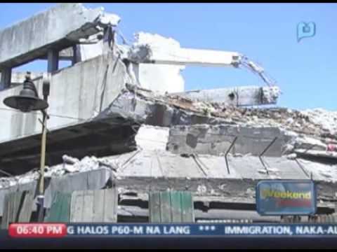 Bahagi ng nasunog na Ever Gotesco Grand Central sa Monumento, Caloocan ...