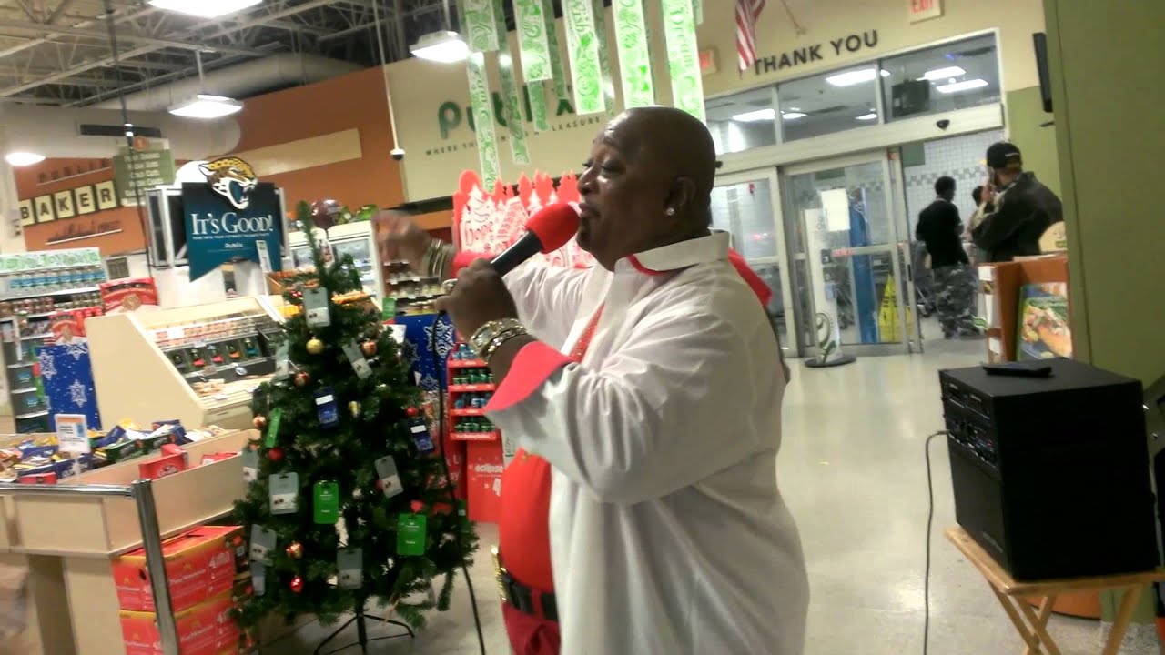 Grocery store singer - YouTube