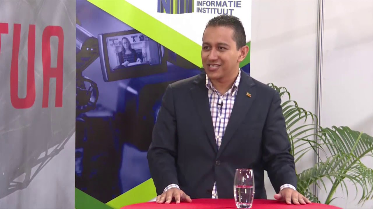 ACTUA AFL 15 (ITEM2 ) WAARNEMEND DIRECTEUR LUCHTHAVENBEHEER, TIMOTHY ...