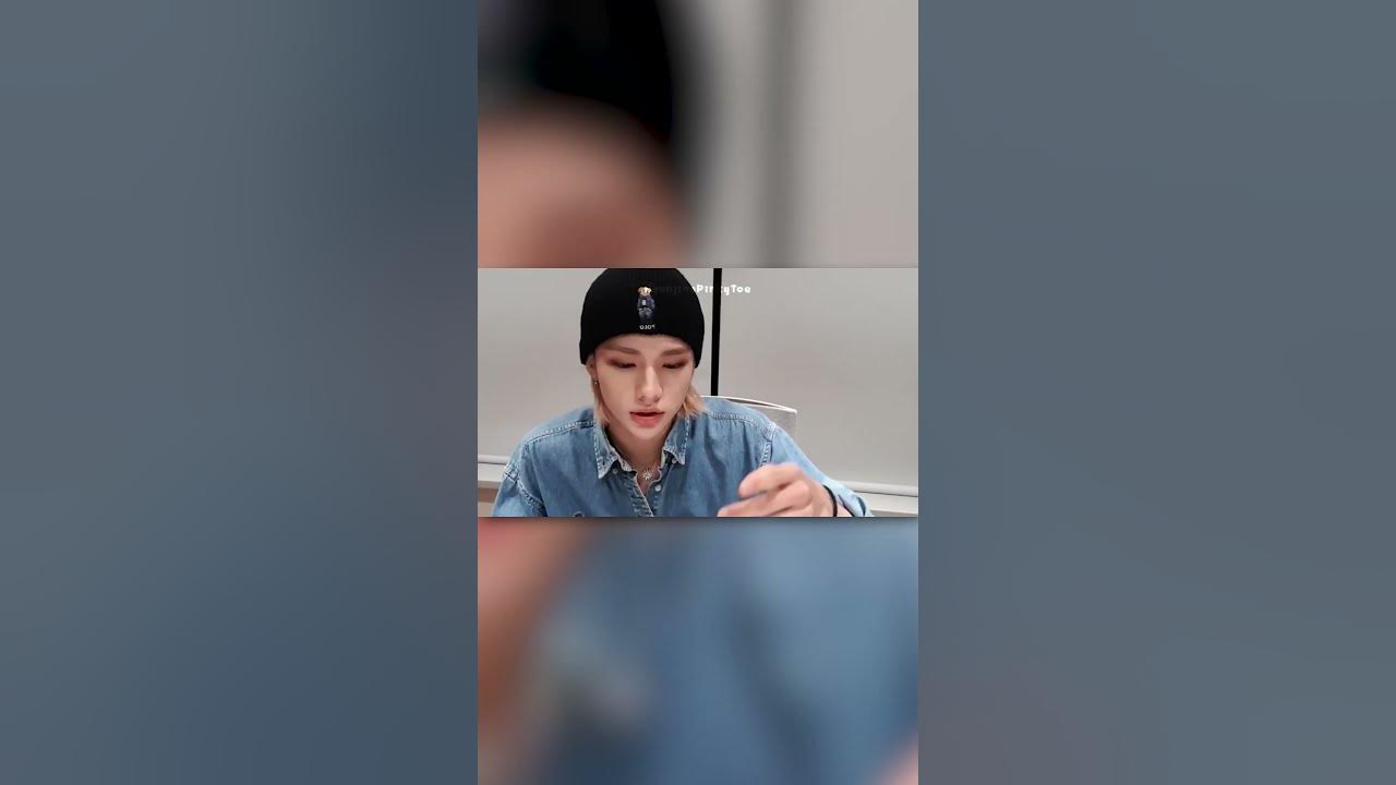 Hyunjin VLIVE 200807 Singing Compilation #3 - YouTube