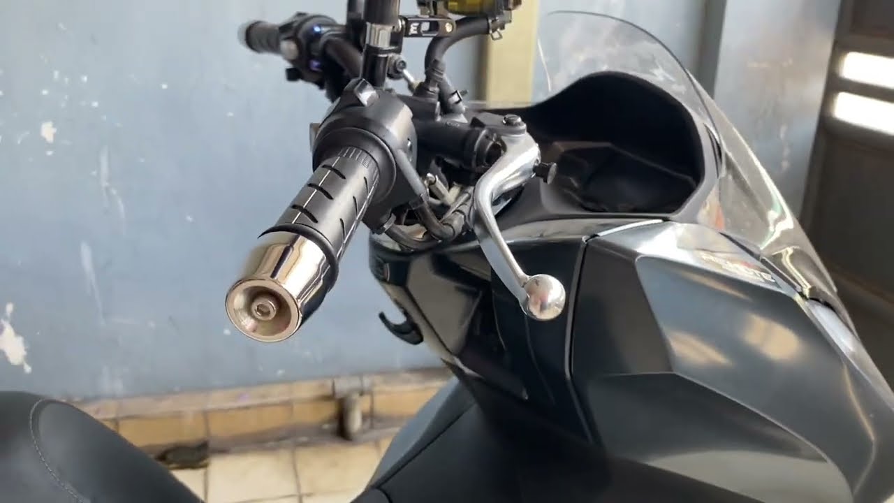 Nyobain Master rem Brembo Yamaha R1 R6 ke PCX 160 - YouTube