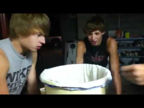 Capri sun challenge - YouTube