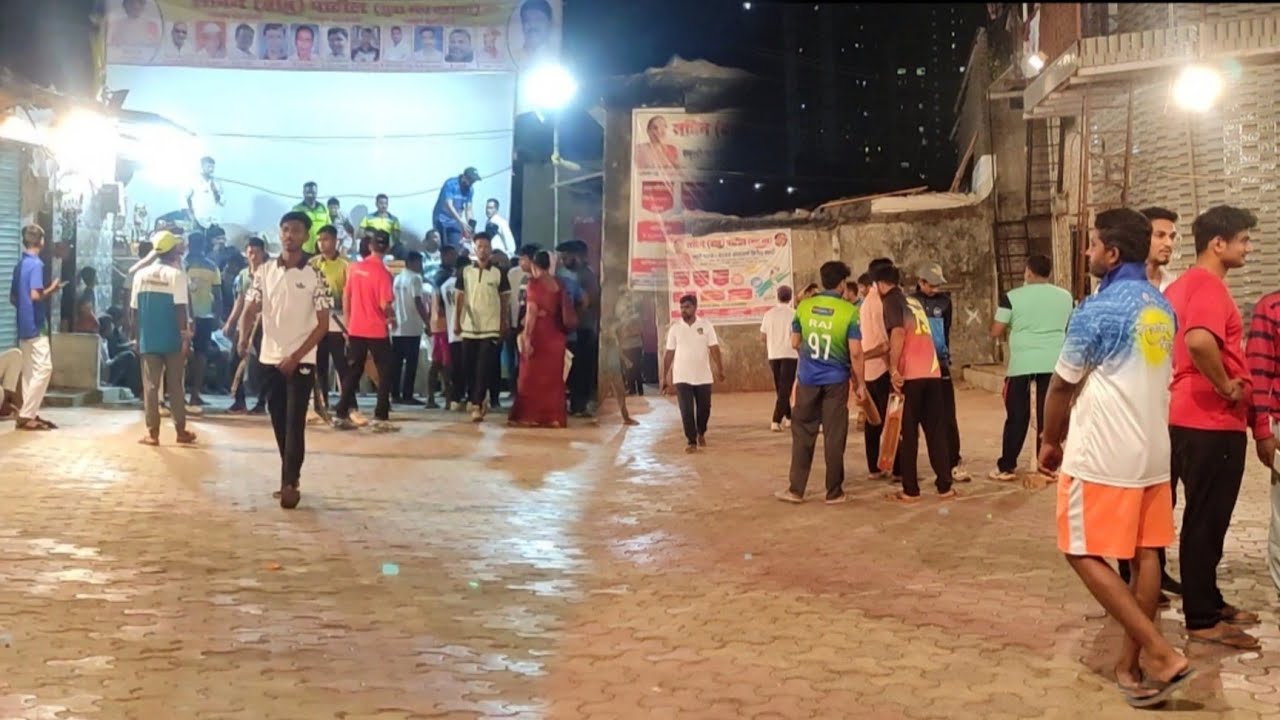 Gully Cricket Tournament In Mumbai 😍 - YouTube