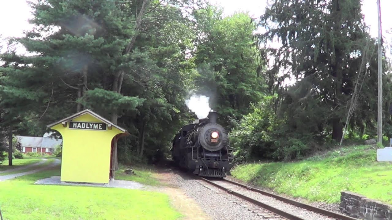 The Valley Railroad: Steam In Connecticut With #3025! - YouTube