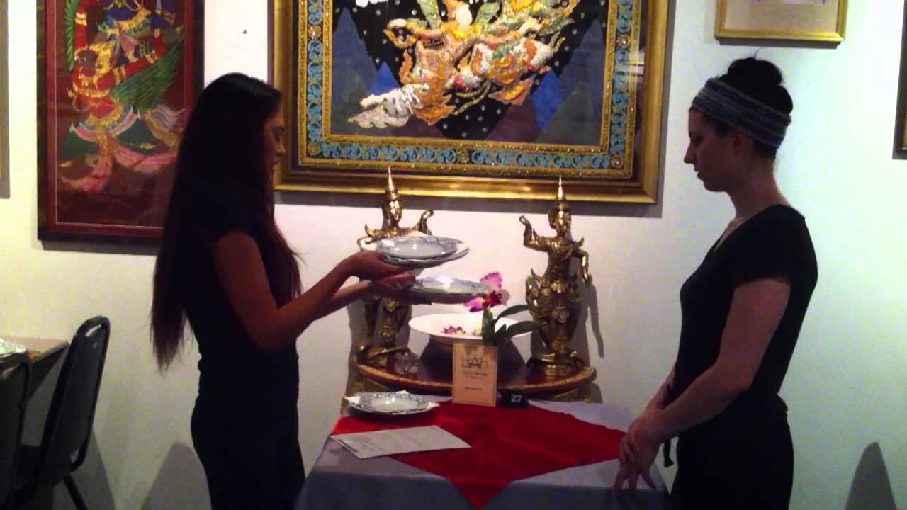 How To Carry Three Plates - YouTube