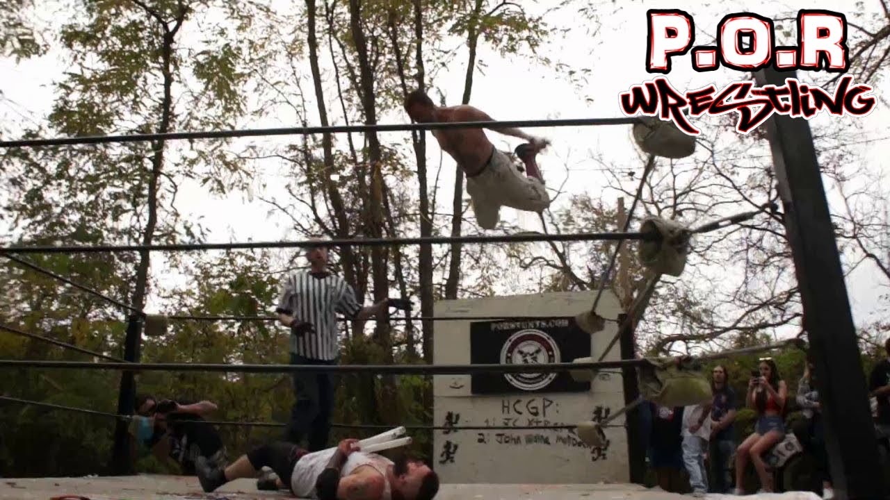 Neil Diamond Cutter vs. Renegade Rebel - Backyard Deathmatch - YouTube